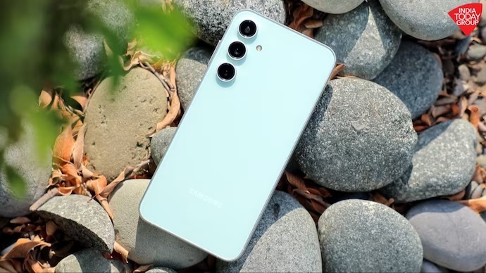 The Rollout Schedule for Android 14 Has Changed for Samsung - Verna ... The Rollout Schedule for Android 14 Has Changed for Samsung - Verna ...